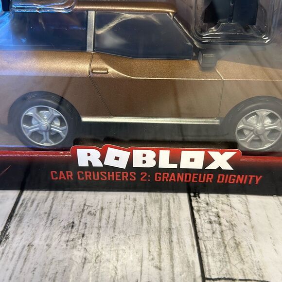 No Brand | Toys | Roblox Celebrity Panwellz Larry Car Crusher 2 ...